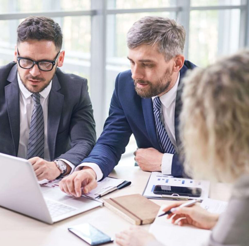 Tax Advisors | Tax Advisor Services | LY Tax advisor